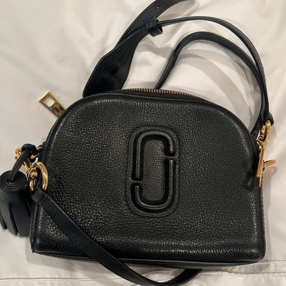 Marc Jacobs | Bags | Marc Jacobs Shutter Leather Crossbody | Poshmark